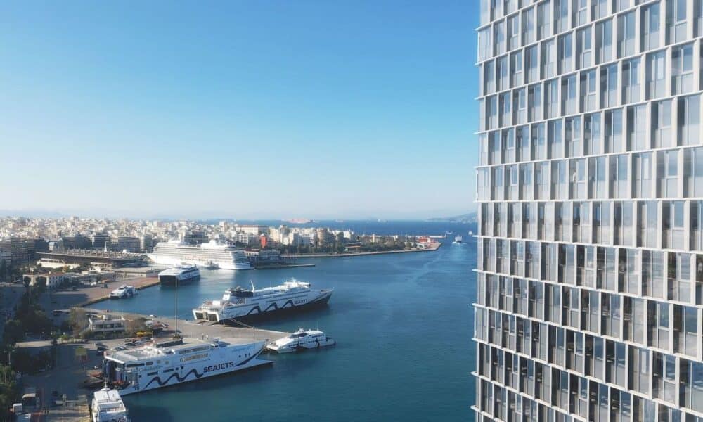 [VIDEO] Δείτε το νέο Piraeus Tower λίγο πριν την ολοκλήρωσή του
